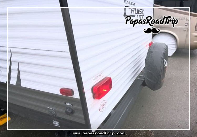 Left Turn Signal And Brake Light Not Working on Trailer: Quick Fixes