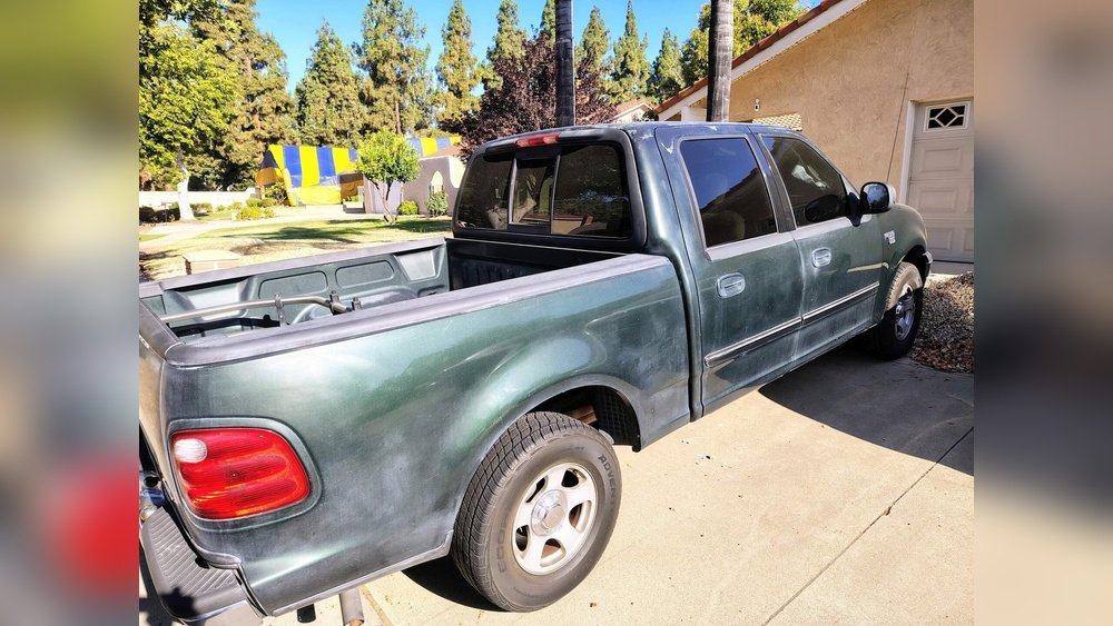 Earl Scheib Vs Maaco: Ultimate Comparison for Auto Paint Jobs